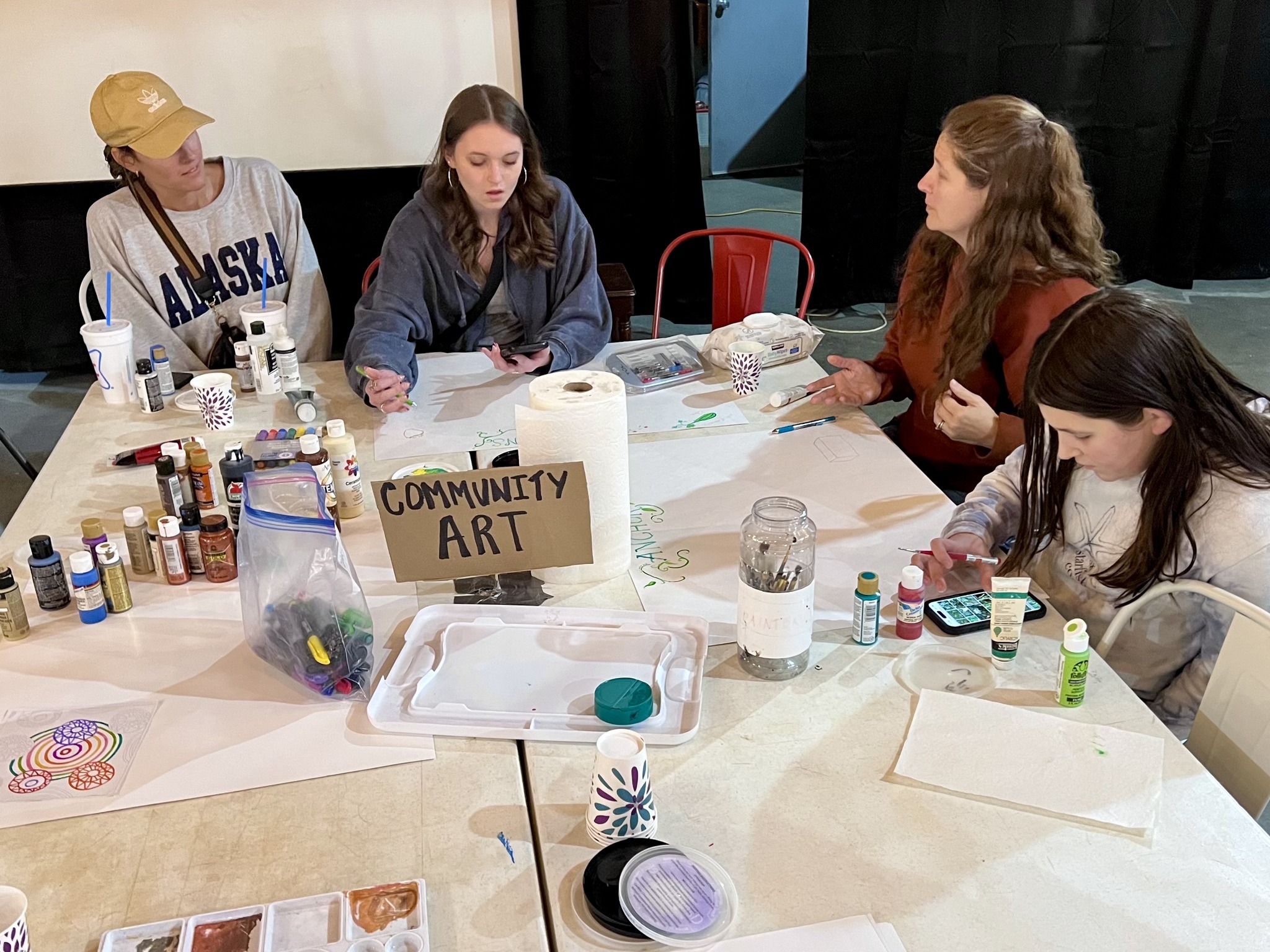 2025-Fun-Raisin-Garden-Art-Table | Anchor Gardens